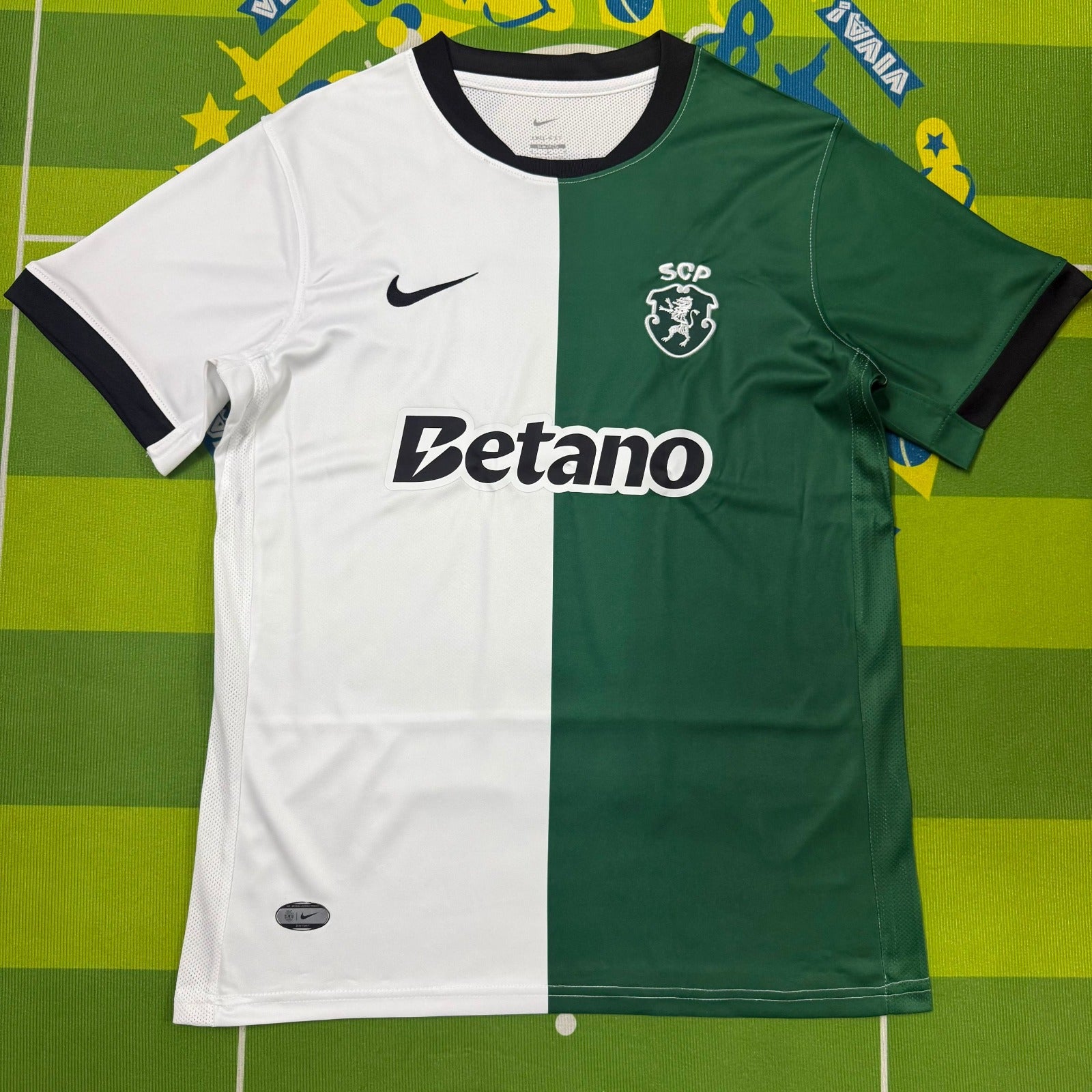 Camisola Sporting Stromp 2025/26 – Edição Homenagem a Stromp